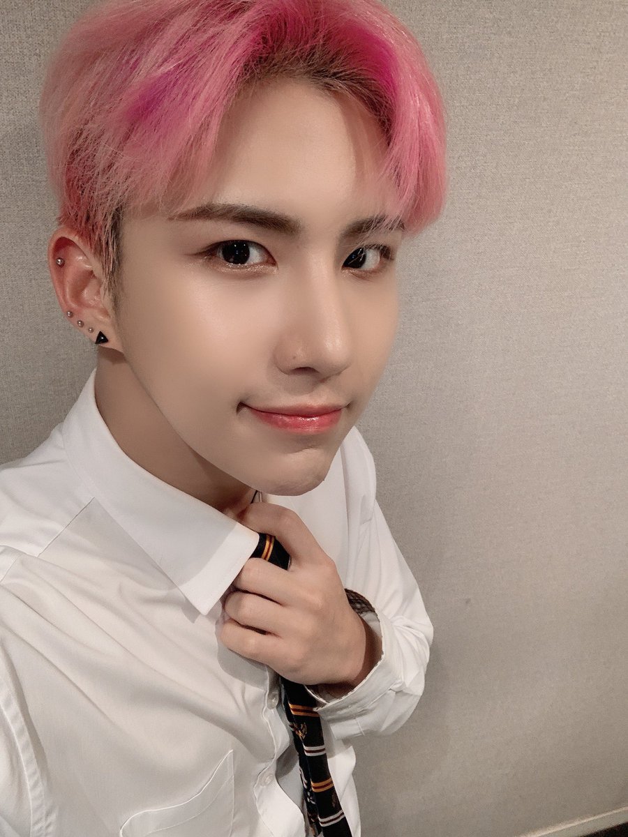 ♠Official A.C.E's WOW A.K.A Kim Sehyoon Thread♠ | Hallyu+