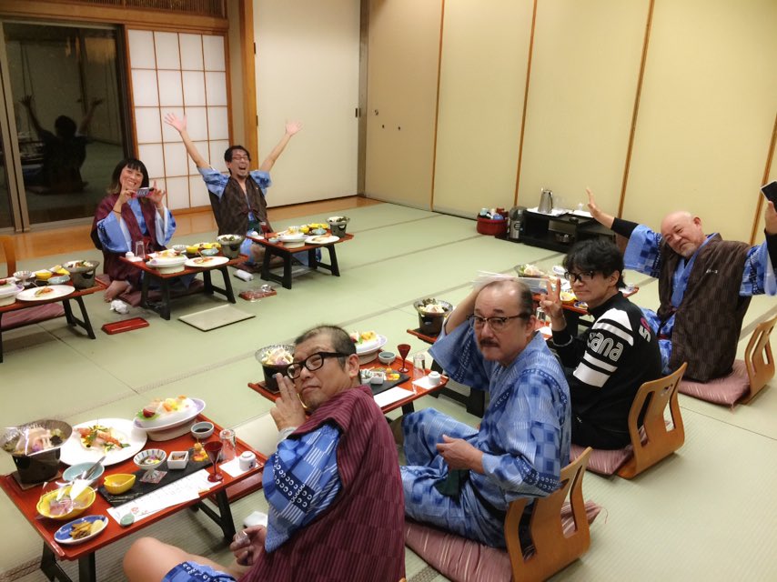 「ツイートから見るNegiccoの軌跡」Negicco[ネギッコ] 10th Anniversary vol.70 (2019.12.) Never Give Up Girls!! (4ページ ...