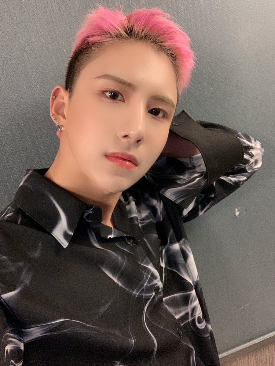 ♠Official A.C.E's WOW A.K.A Kim Sehyoon Thread♠ | Hallyu+