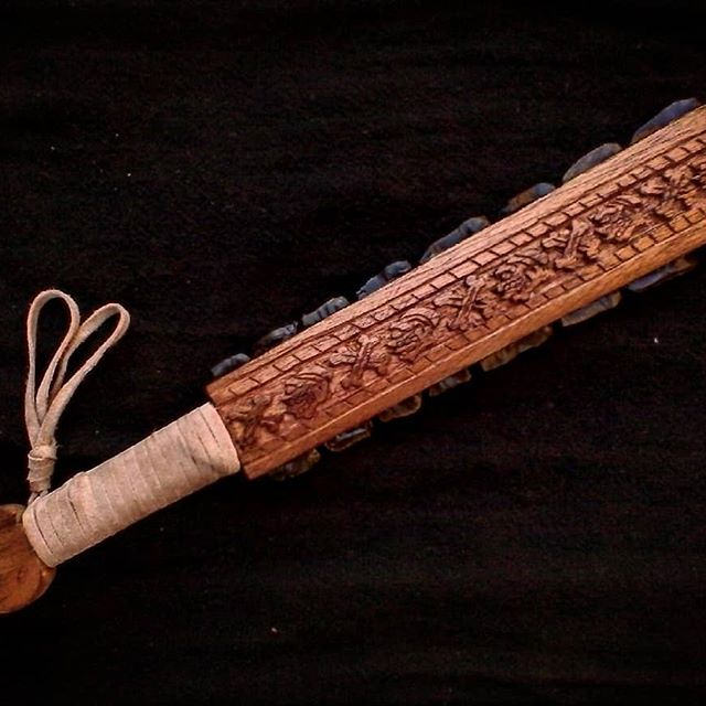 Espada De Obsidiana Asteca