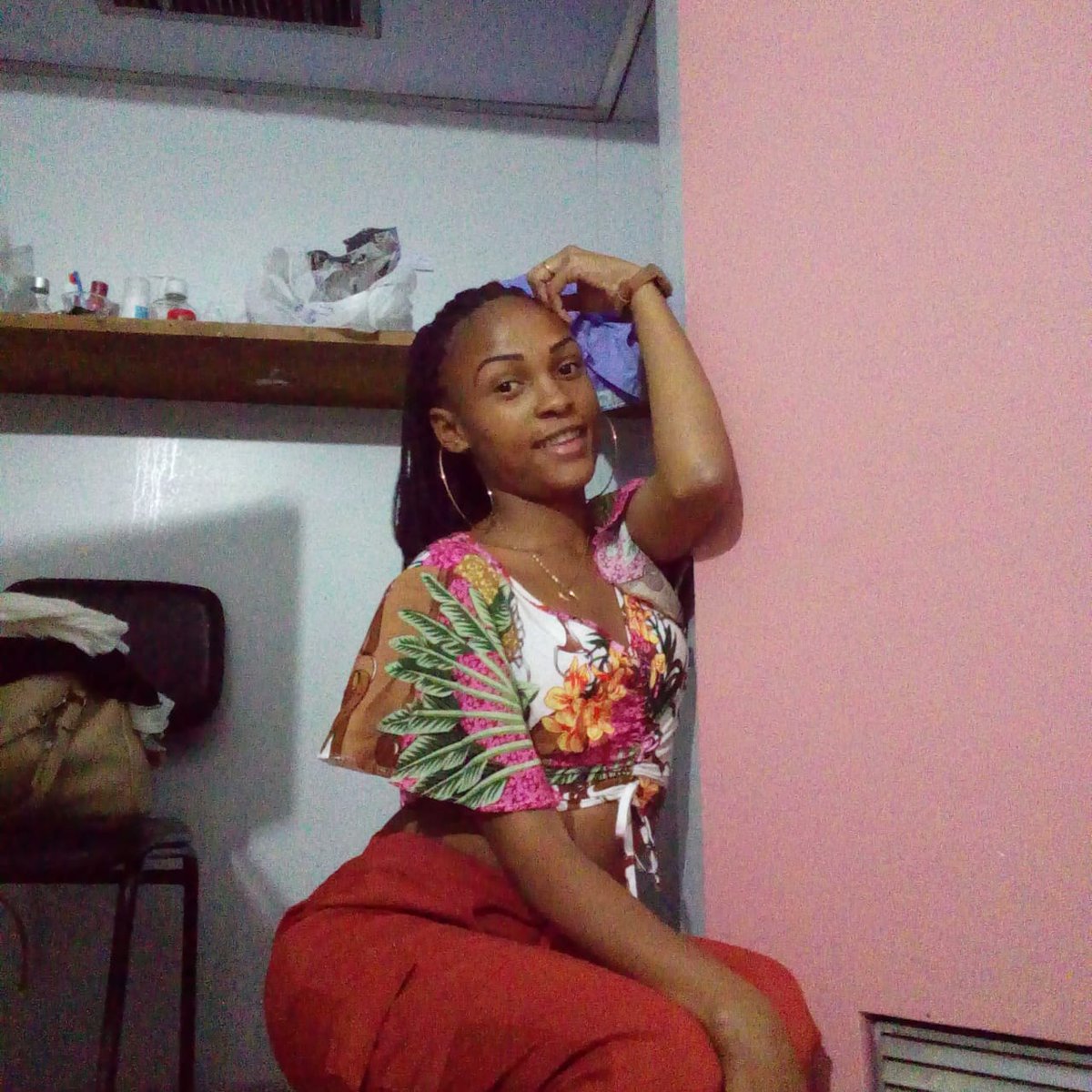 Tuane Silva (@AnnaTuane) | Twitter