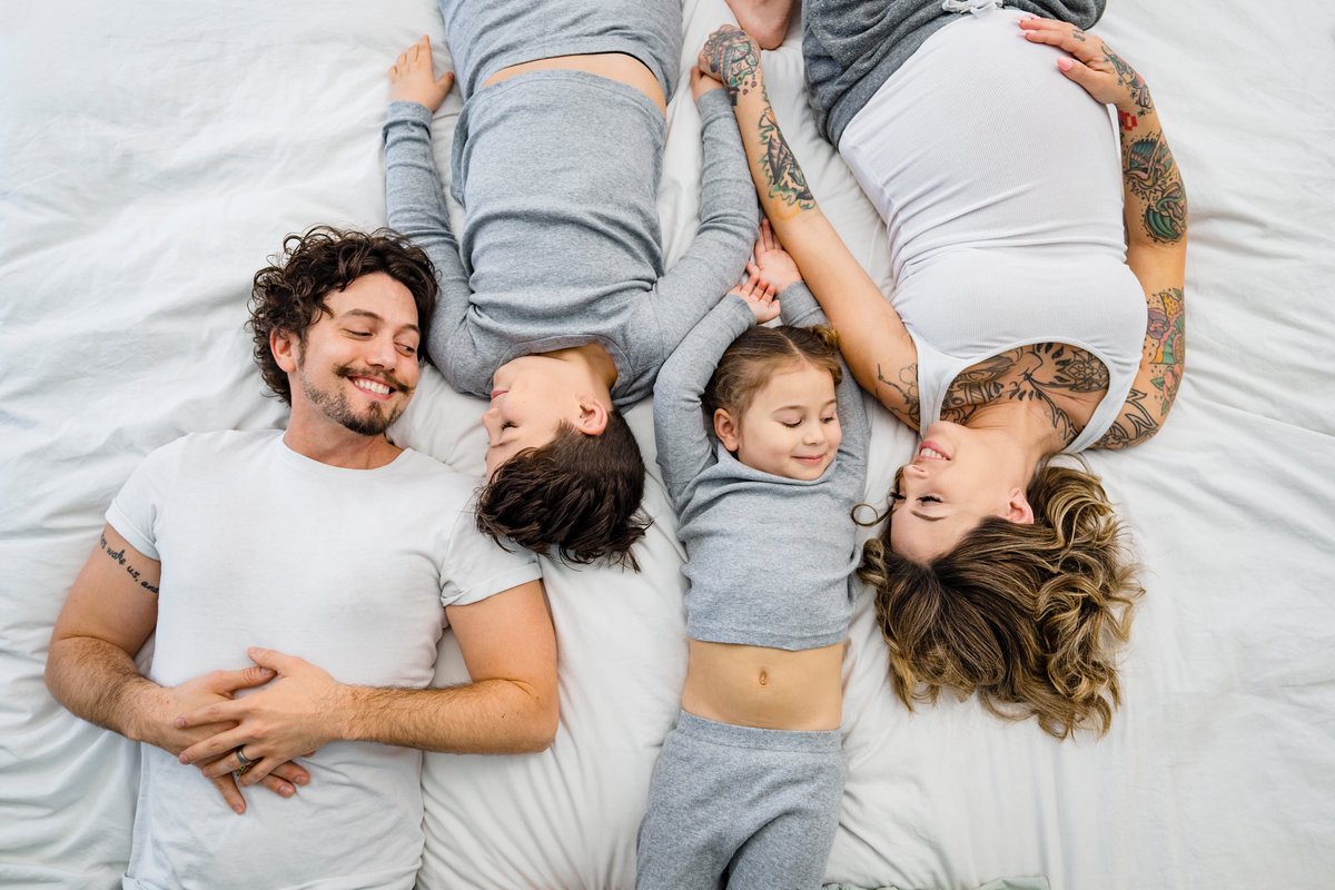 Jackson Rathbone Wife Sheila