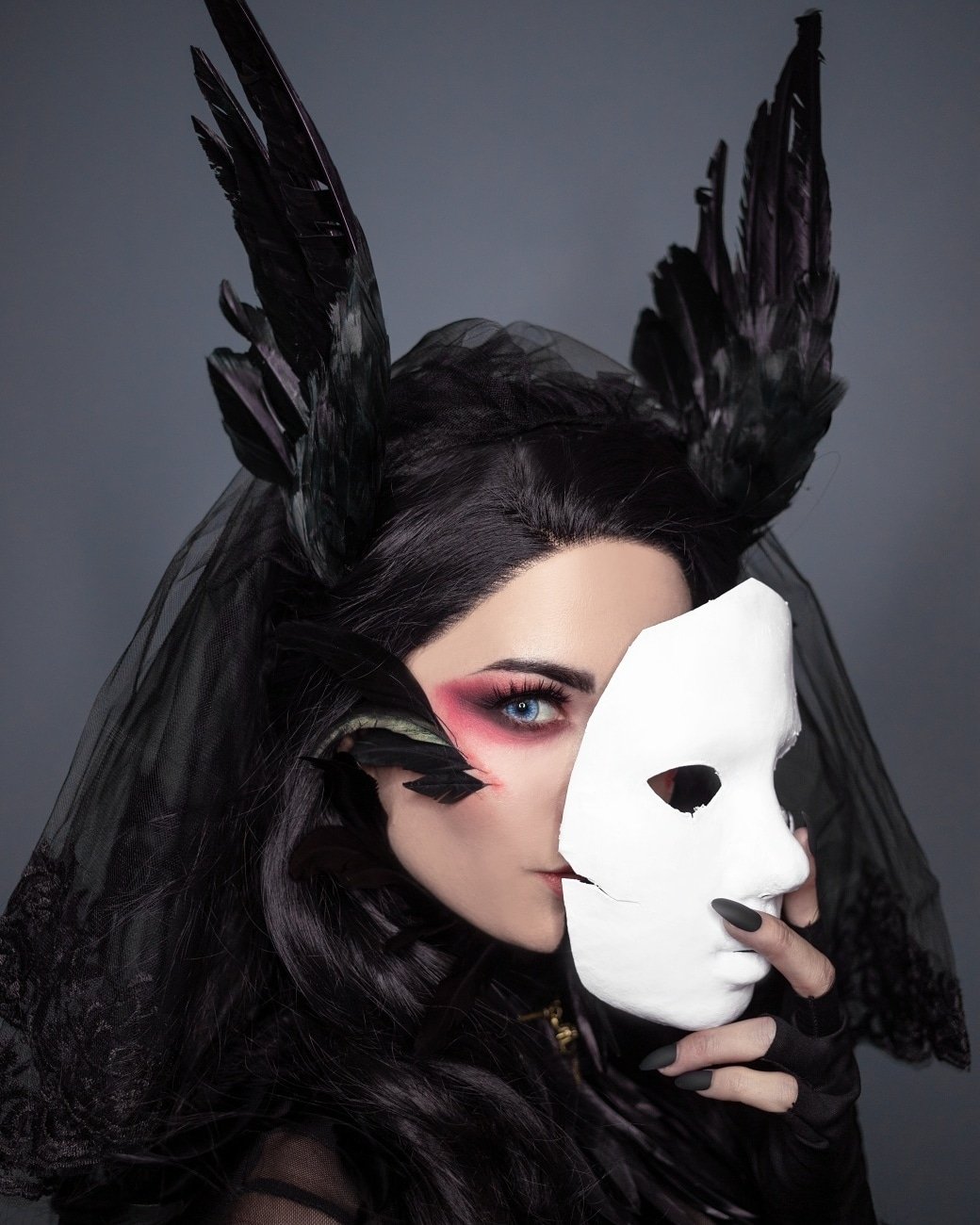 Raven Queen Cosplay