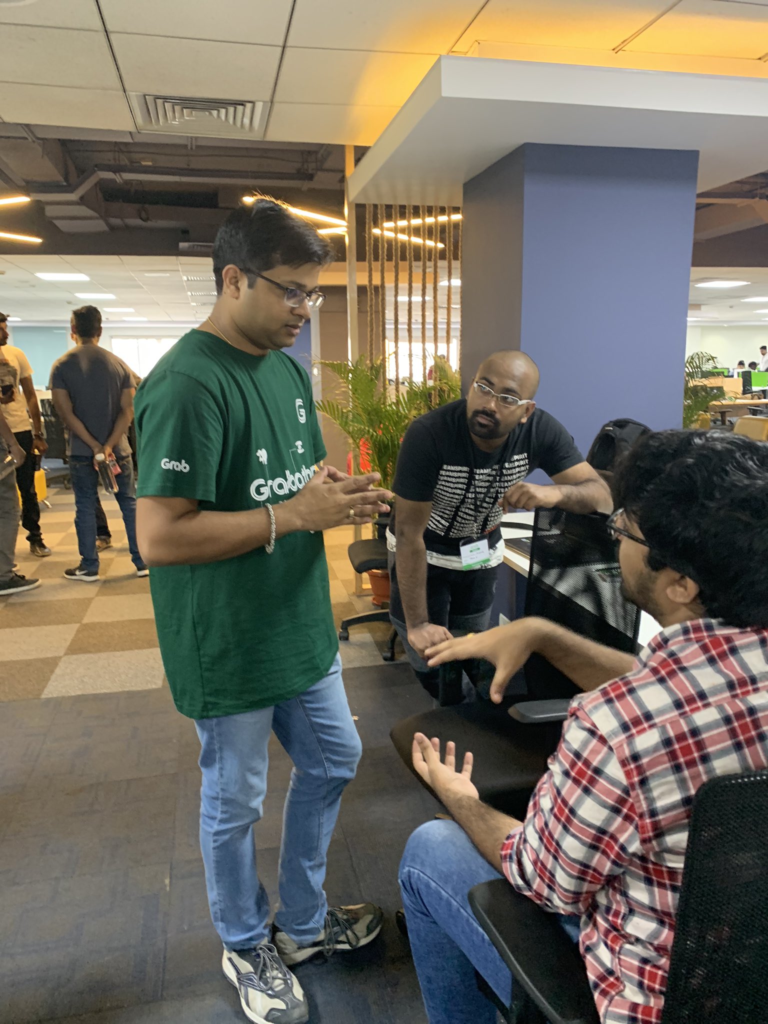 Skillenza on Twitter: "120+ #developers have started building products at #grabathon. It’s a big ...