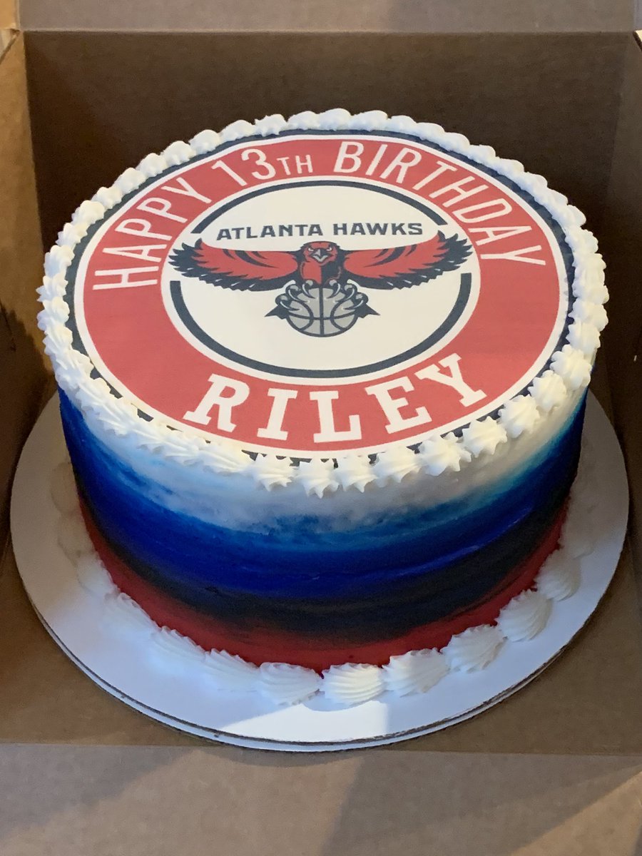Atlanta Hawks Cake Ideas Cakes By Lovey Dovey (@cakesbyloveydovey)