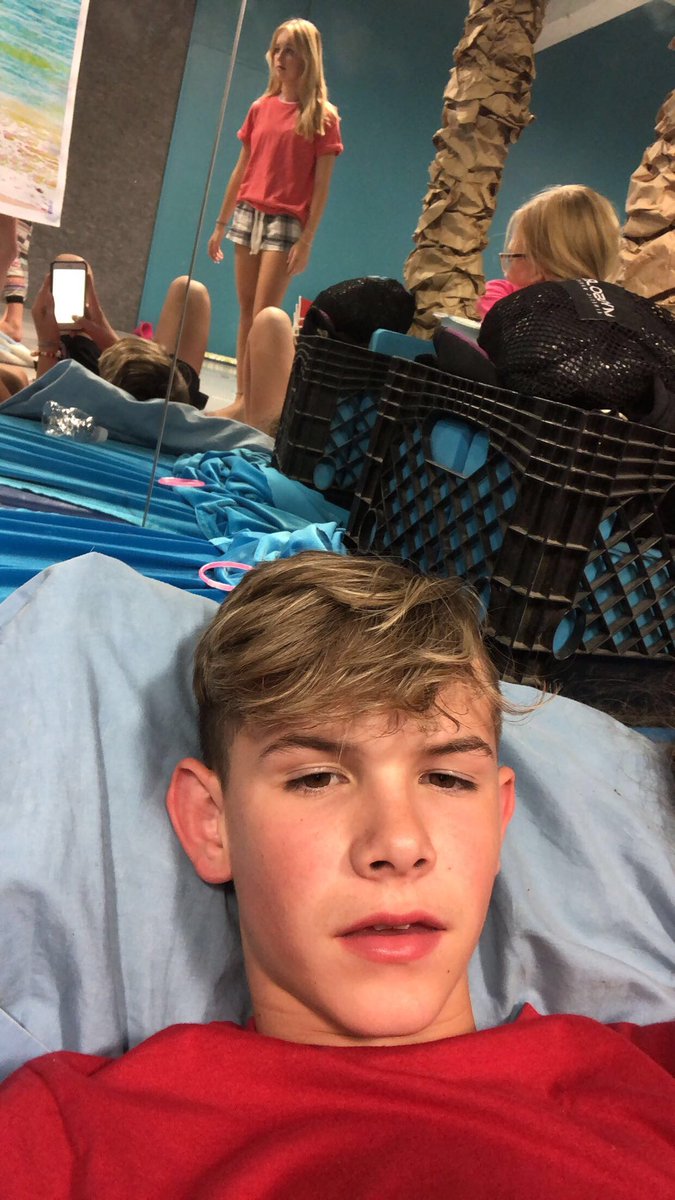 Mitch Stone's Instagram, Twitter & Facebook on IDCrawl