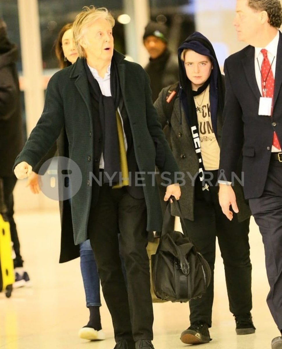 Beatrice Mccartney PAUL MCCARTNEY WITH YOUNGEST DAUGHTER BEATRICE
