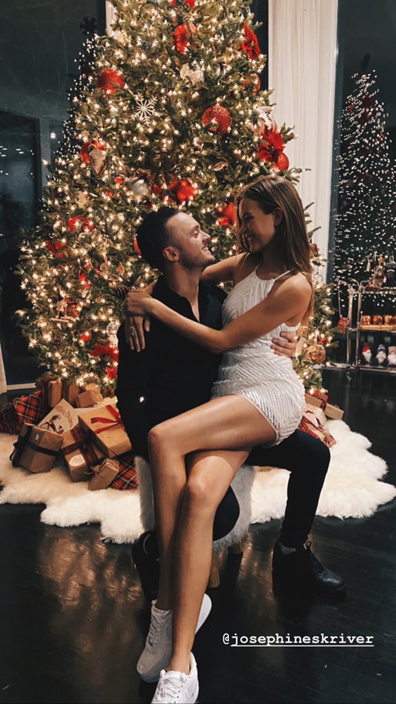 Josephine Skriver Alexander Deleon