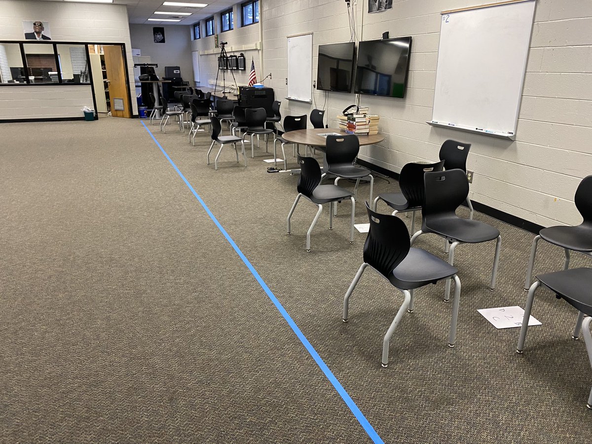 East Hall High School – East Hall High School