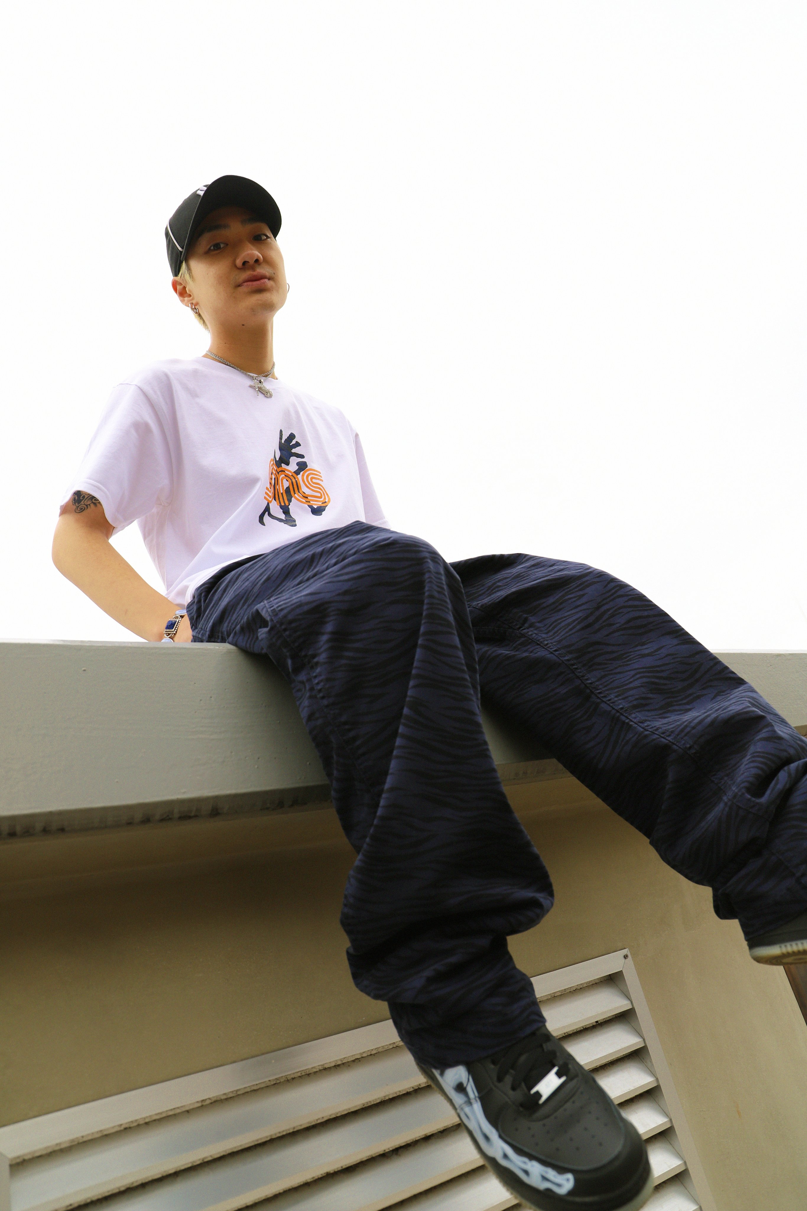 SNS TOKYO / SNS CAFÉ TOKYO on Twitter: "SNS x Gramicci - SNS東京限定商品(在庫限りとなります) ログロード代官山でお試しください ...