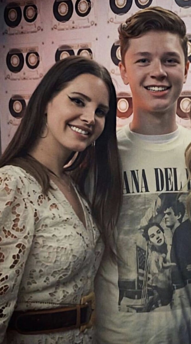 Lana Del Reys Mother