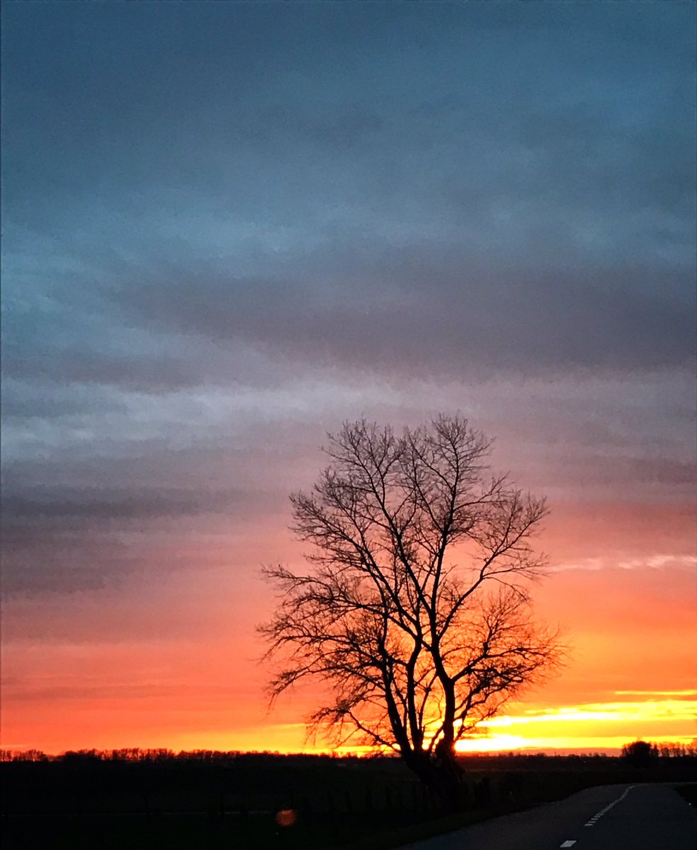 Zonsondergang & Zonsopgang vandaag | Zon op & Zon onder