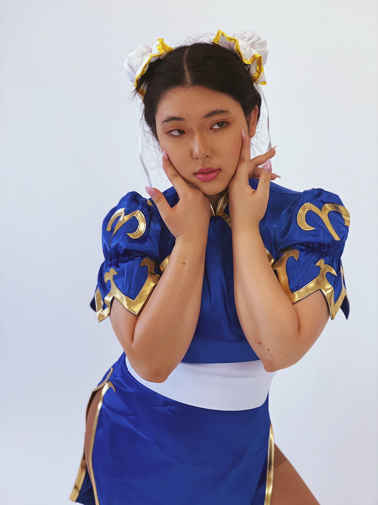 유림 on Twitter: "Chun Li 🤧 i ended up looking more "adorable" rather than tough lol https://t.co ...