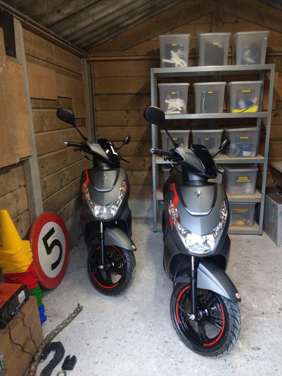 » AM scooter / brommobiel
