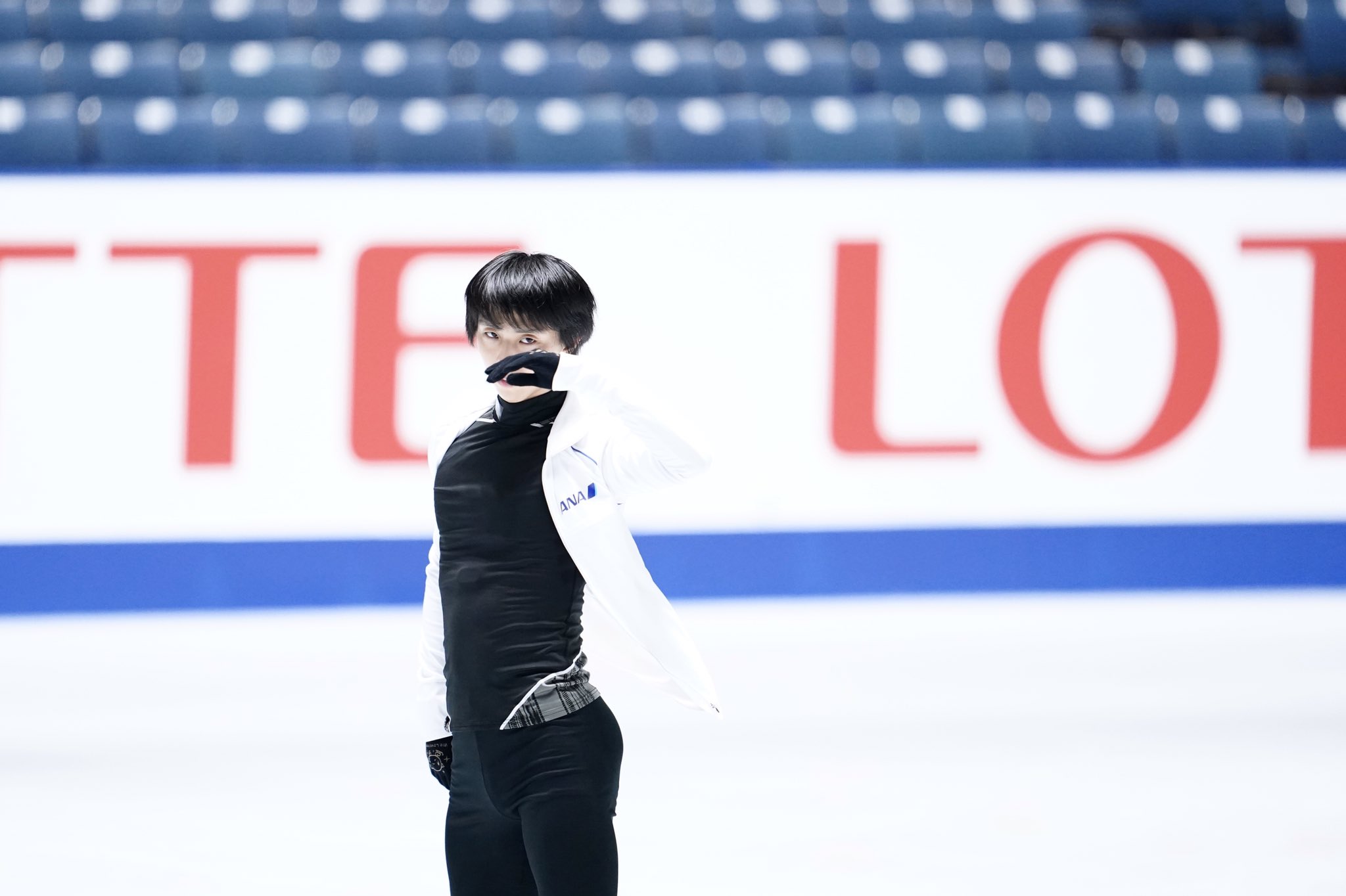 スポーツ報知 ICELINK on Twitter: "【フィギュアスケート全日本選手】 #羽生結弦 今朝の公式練習 #figureskate #フィギュアスケート https://t.co ...