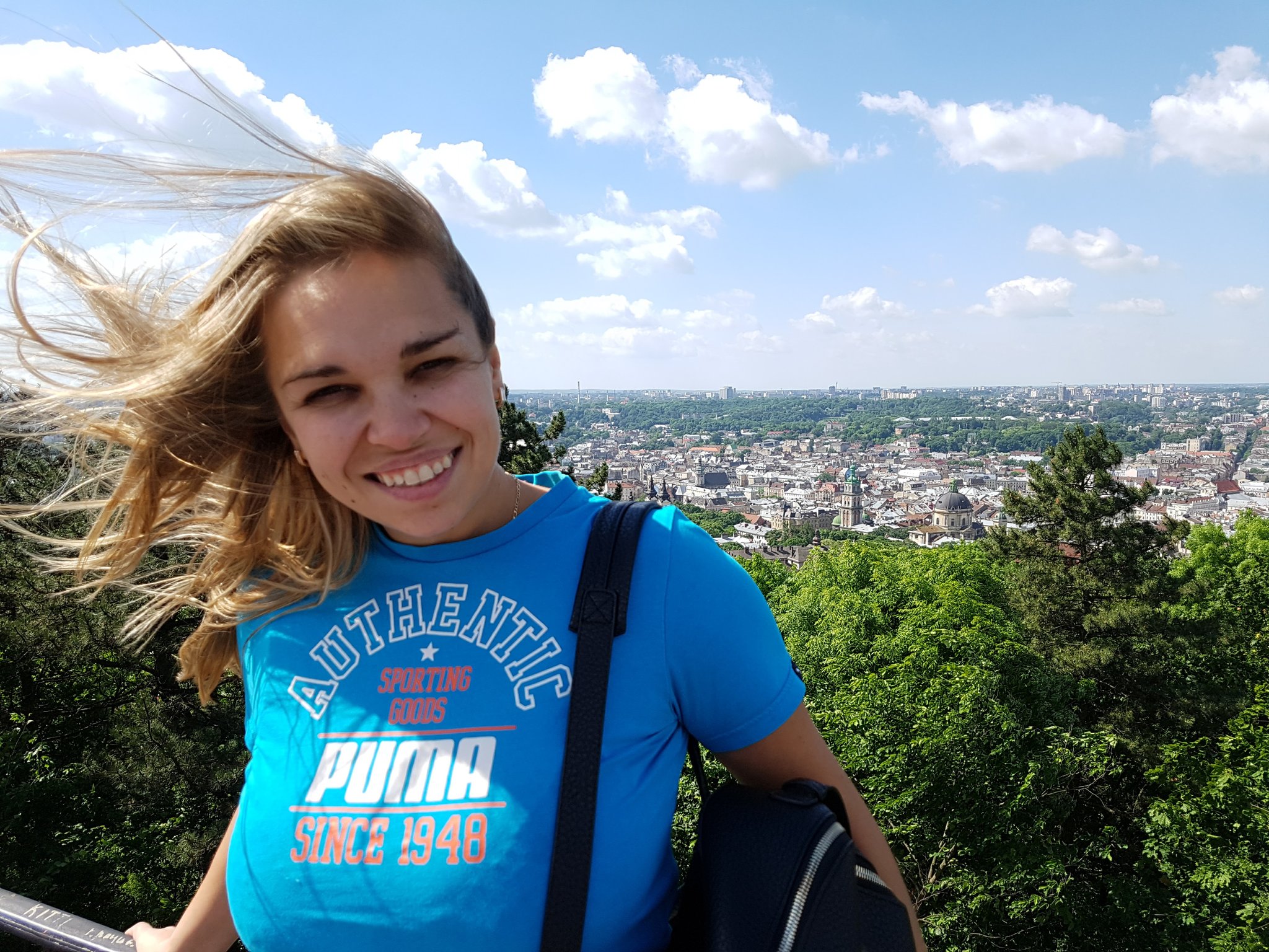 TW Pornstars - Eva Davai. Twitter. Buenos días. Siguen de fiesta o ya ...