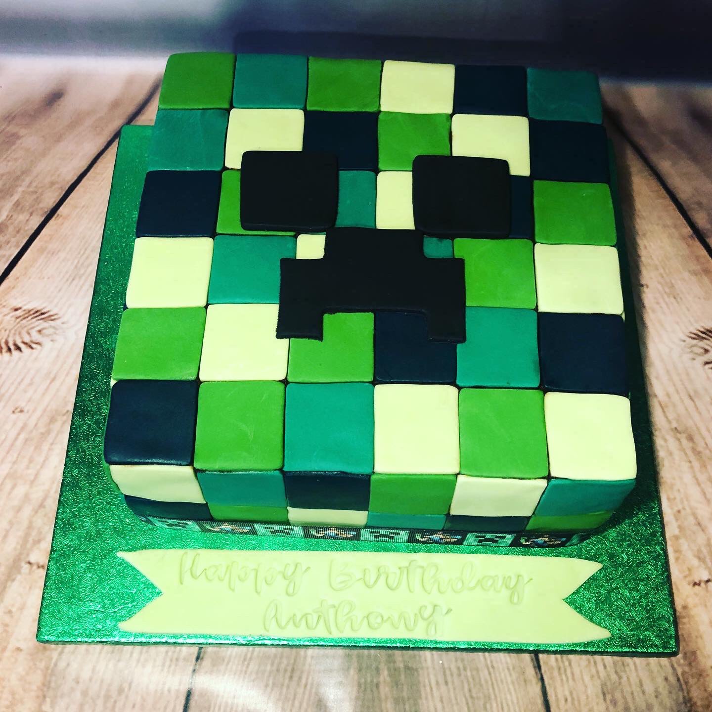 Minecraft Creeper Head Cake