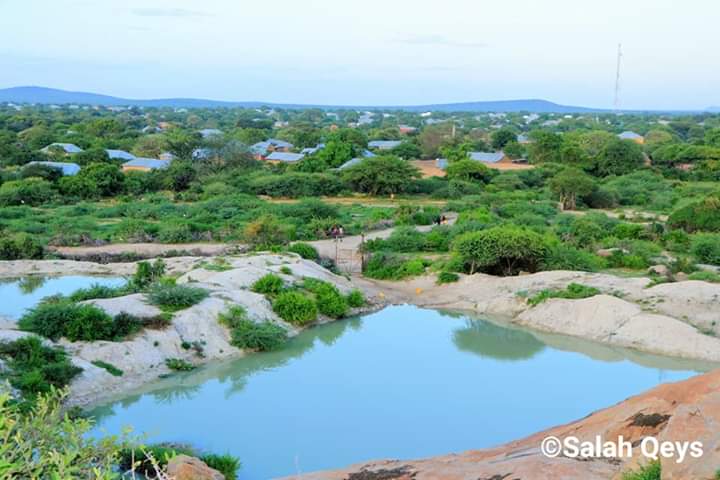 Sawiro Aad U Qurux Badan