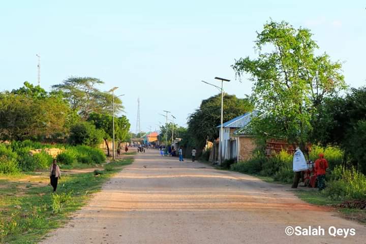 Sawiro Aad U Qurux Badan