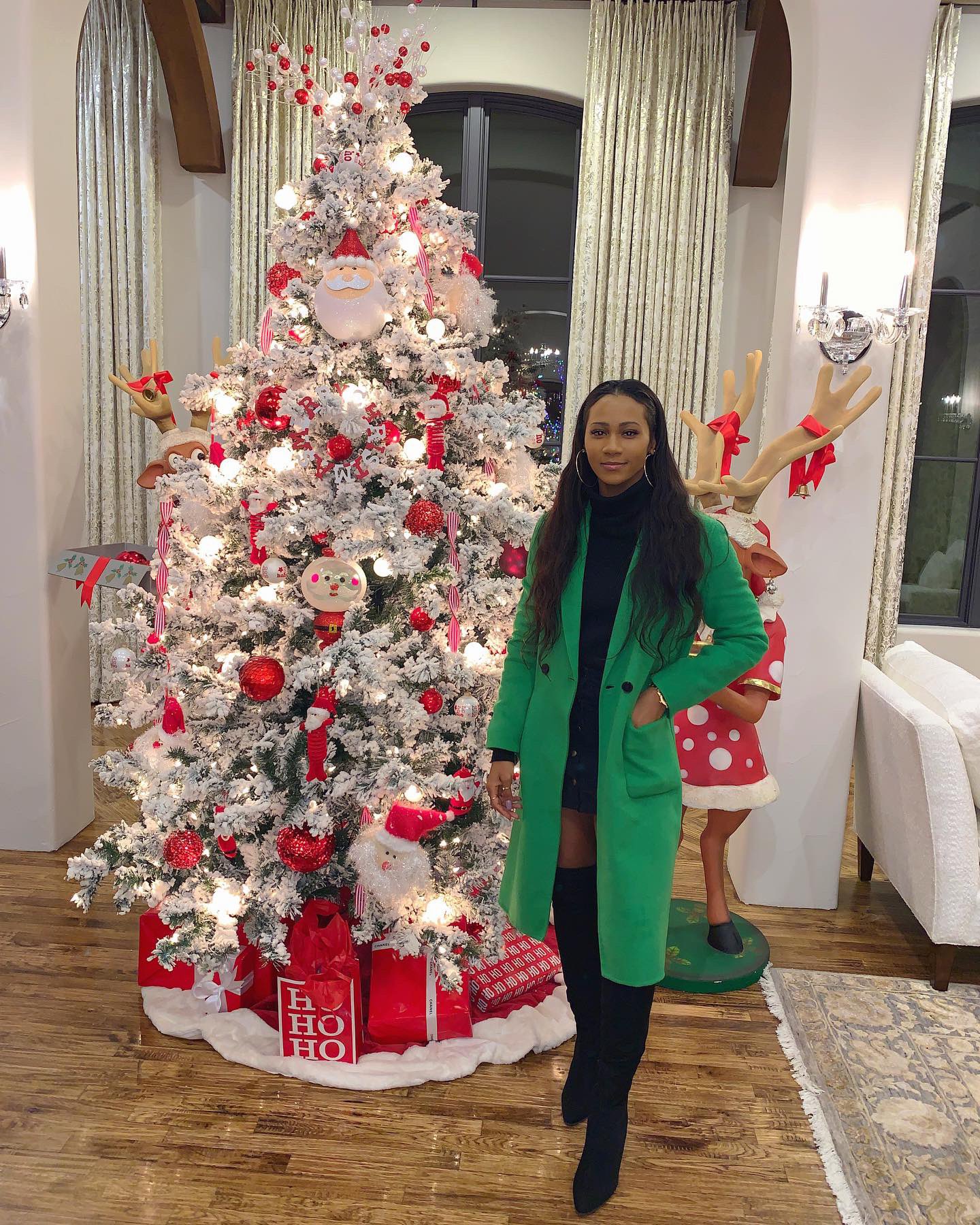 Chloe Jackson on Twitter: "It’s beginning to look a lot like Christmas💚 https://t.co/WkUFk8eH4z ...