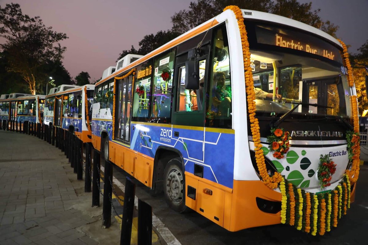 38 fast charging e-buses for Janmarg BRTS, My bike e-bikes launched ...