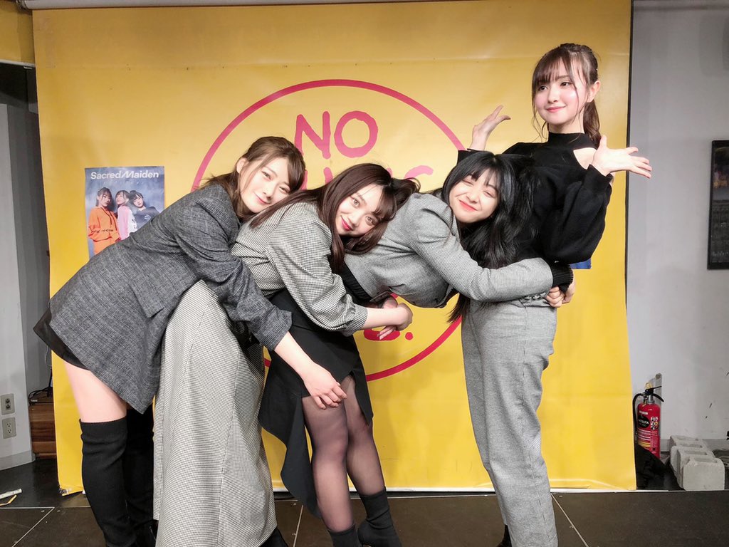 新海まき / Maki Shinkai on Twitter: "本日は横浜ビブレ店さんにてありがとうございました☺️ 出身の横浜でリリイベできて嬉しかったです ️横浜また来ますね♪ ...