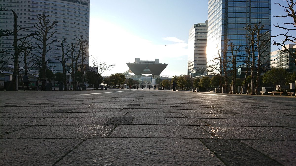 コミックマーケット97 0日目前日設営の様子 #C97 (2ページ目) - Togetter [トゥギャッター]