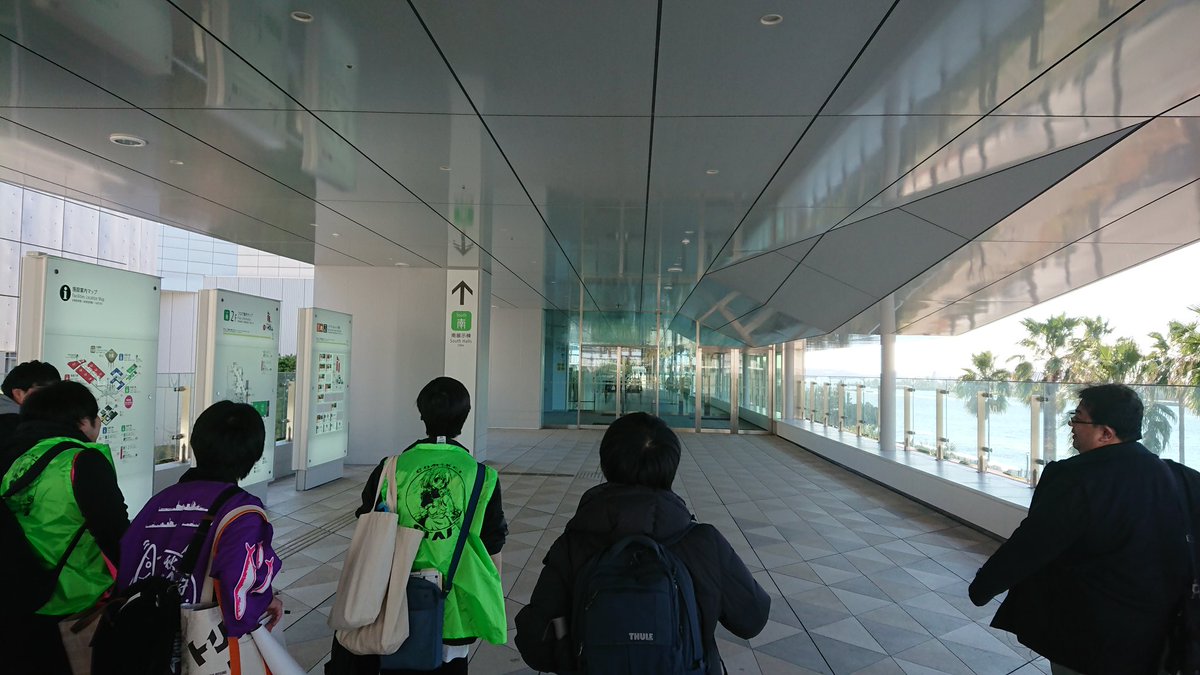 コミックマーケット97 0日目前日設営の様子 #C97 (2ページ目) - Togetter