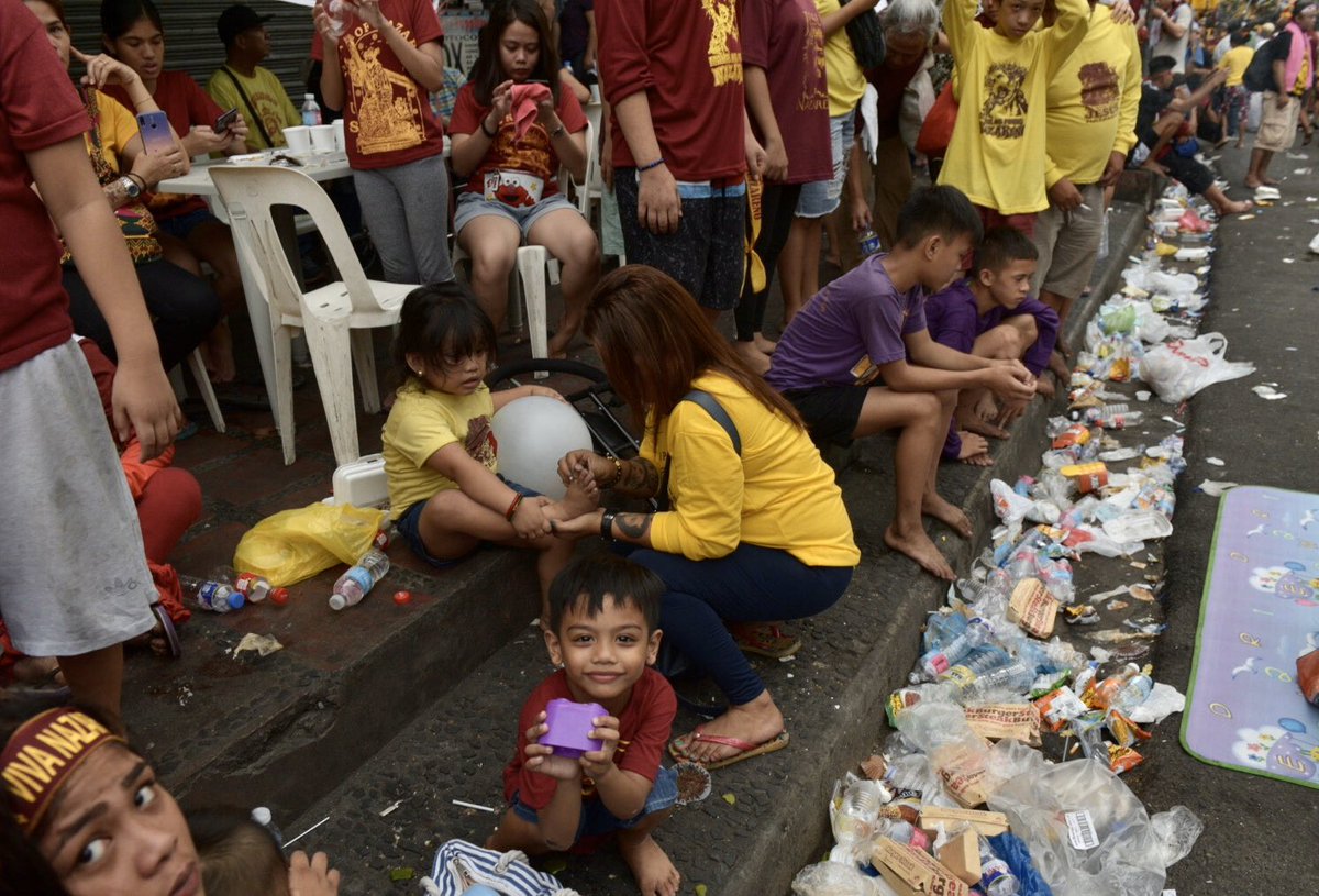 LOOK: 'Trashlacion' Trash piles up along the span of Bilibid Viejo St ...