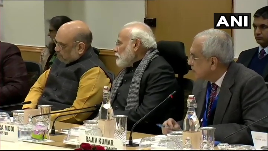 BloombergQuint on Twitter: "PM Modi meets economists, industry experts ahead of #Budget2020 ...
