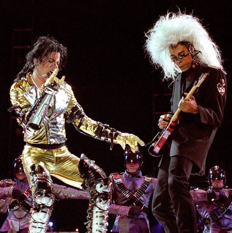 마이클잭슨과 무대를 함께한 기타리스트 사진 모아봤습니다 | 중고악기 뮬