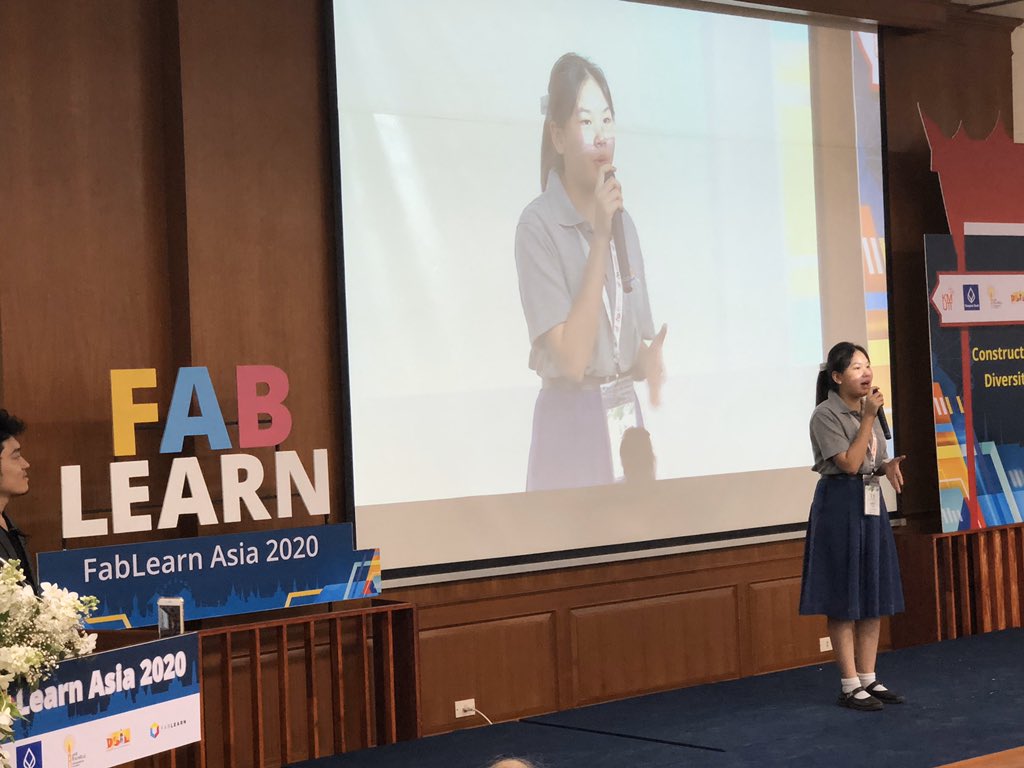 Paulo Blikstein on Twitter: "K-12 students presenting their incredible maker projects at ...