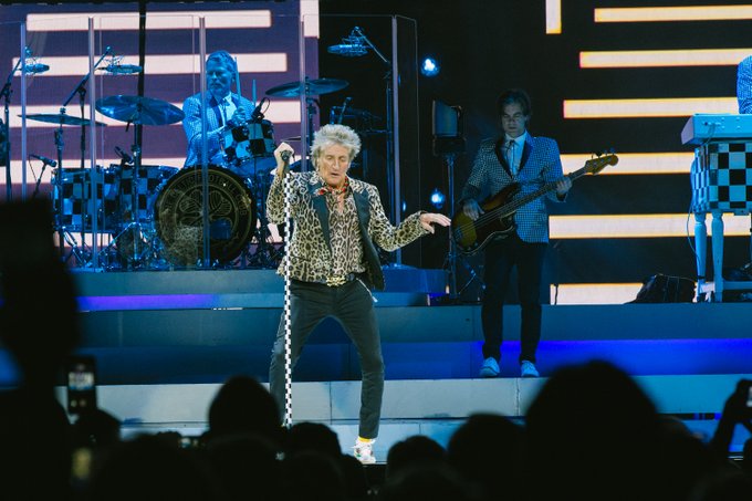 Rod Stewart's Birthday Celebration | HappyBday.to