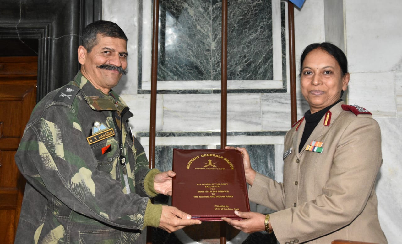ADG PI - INDIAN ARMY on Twitter: "On behalf of General MM Naravane #COAS Lt Gen SS Hasabnis # ...