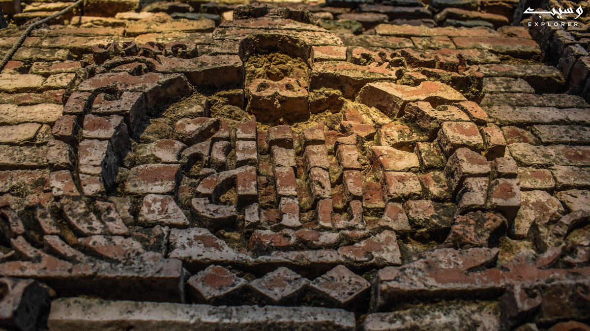 Tomb of Sheikh Sadan Shaheed - MANI JUNCTION