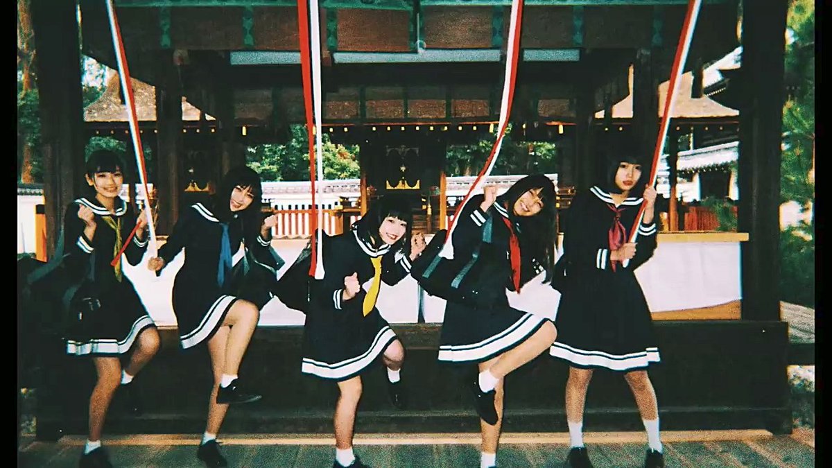 Hachidori 🇲🇽 on Twitter: "#BestIdolSongsOf2019 #11 マジカル・パンチライン 「今日がまだ蒼くても」 ️https://t.co ...