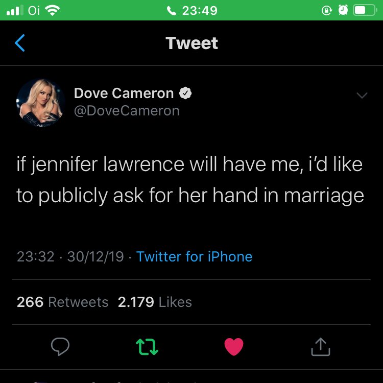 Dove Cameron Twitter