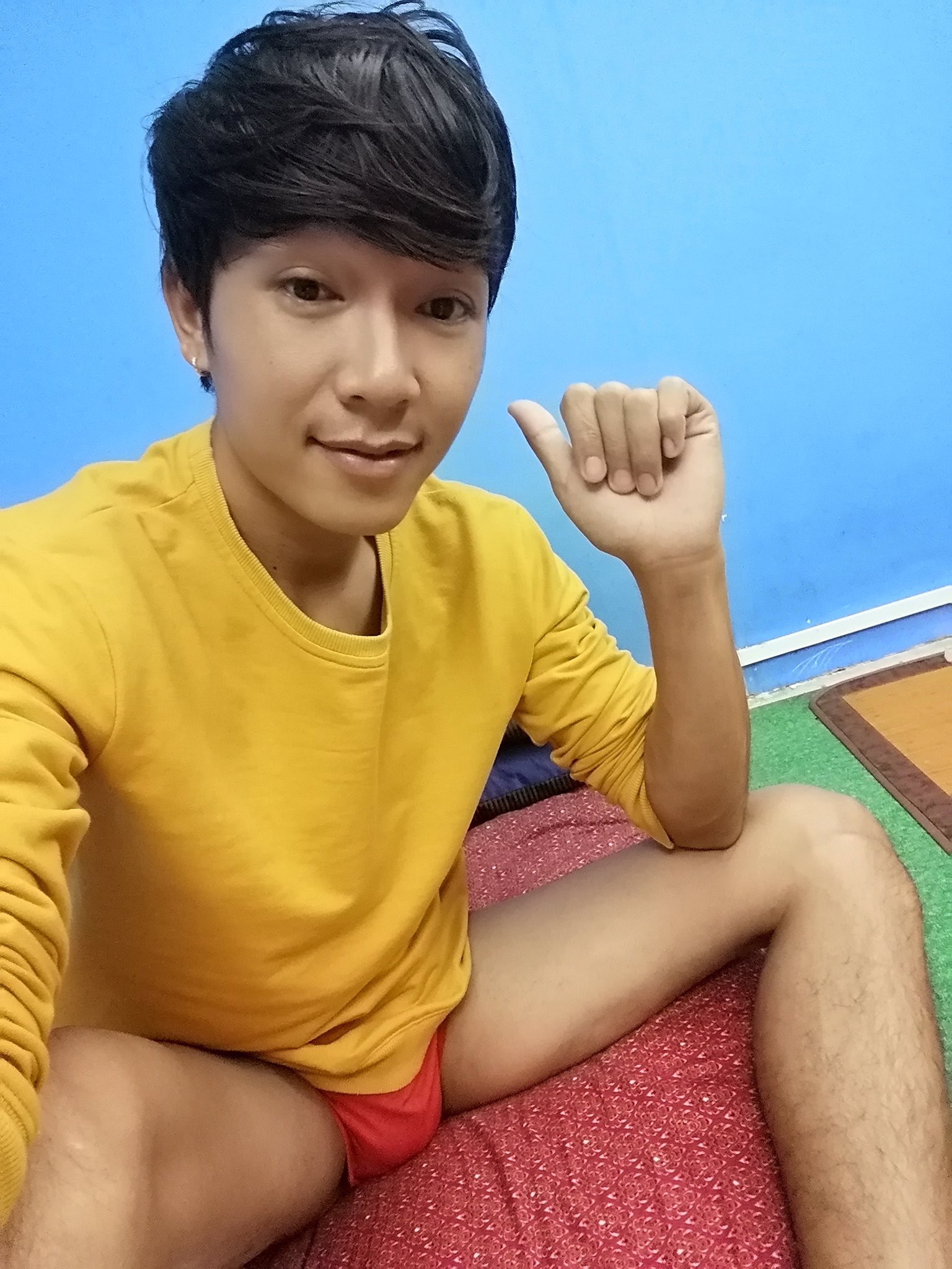 Ko Phyo on Twitter: "2020ကိုအတူတူကြိုဆိုဖို့ရည်းစားလေးတစ်ယောက်လောက်အနားမာရှိပေးချင်ဘူးလား😌😌😌 ...