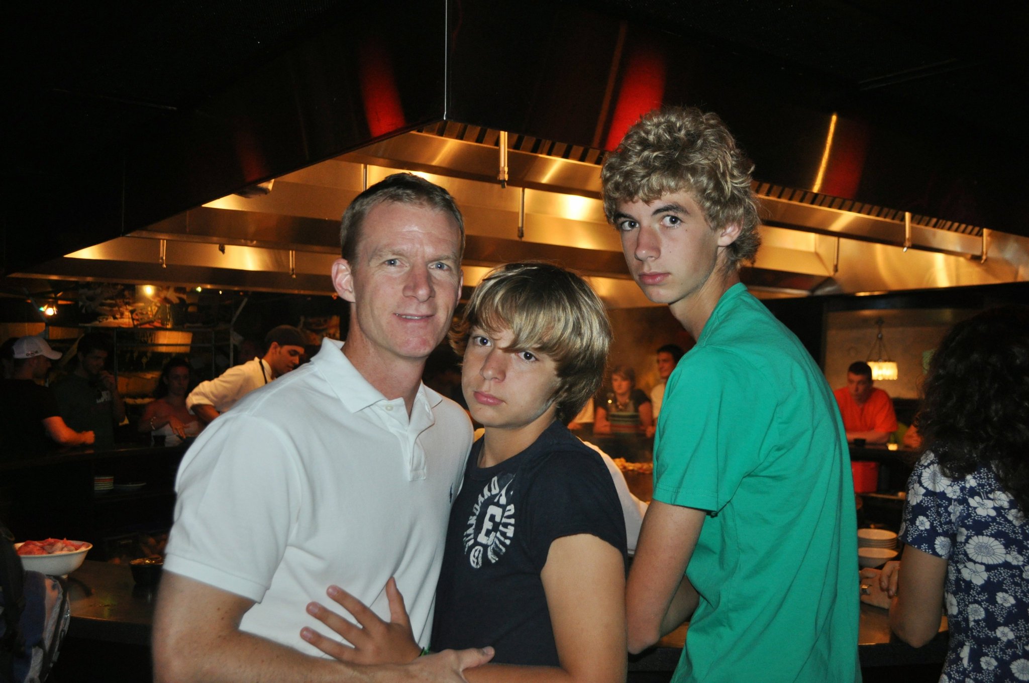 Newstar Robbie I 20 Sets Mdlboys Foto 327 Members Of New Kids On The