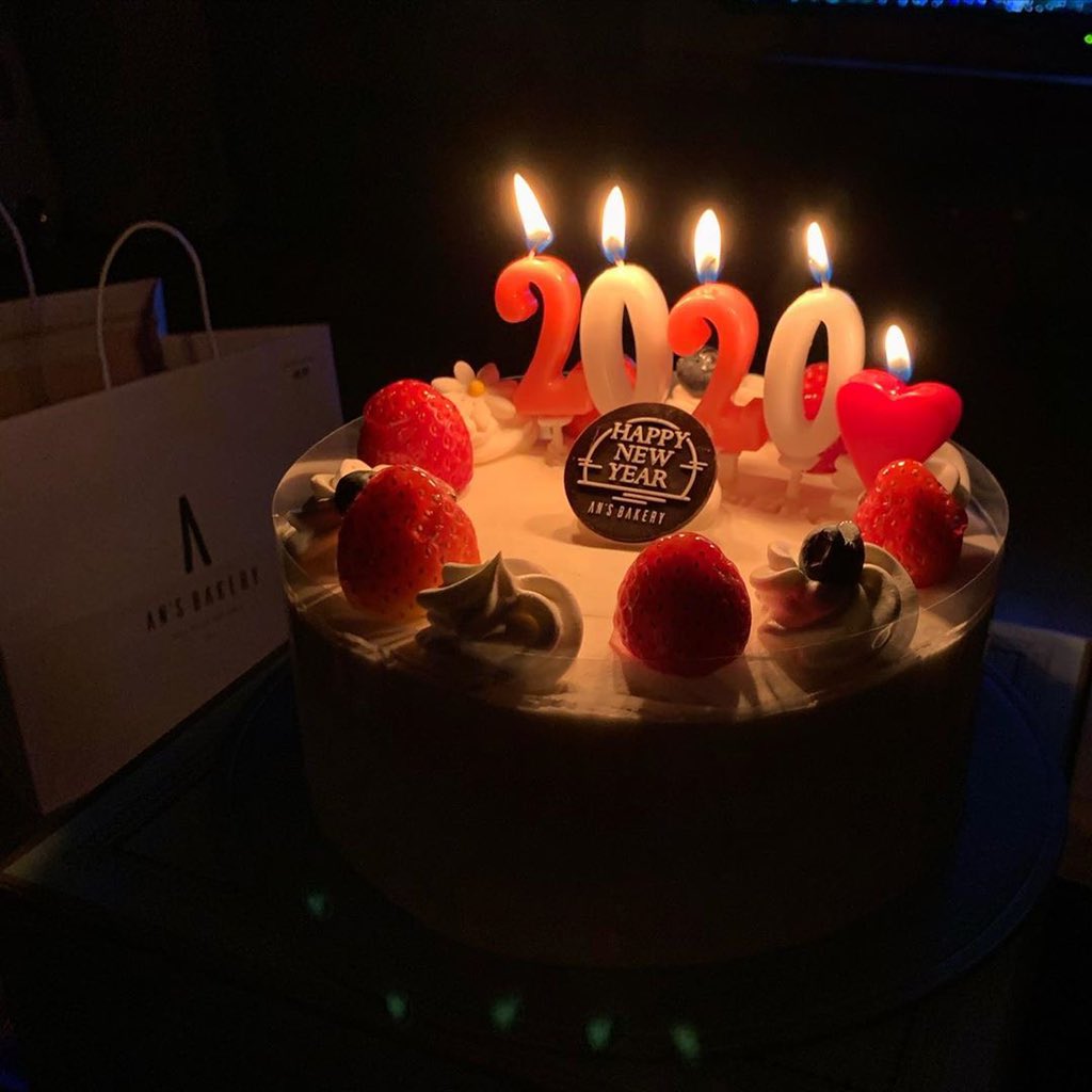 TW Pornstars - Charming Miss. Twitter. 愿所有人2020心想事成. 5:25 PM - 31 Dec 2019