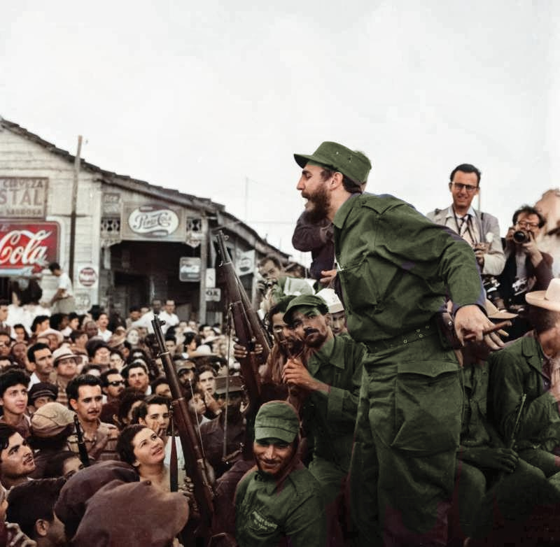 Fidel Castro Picture In Color