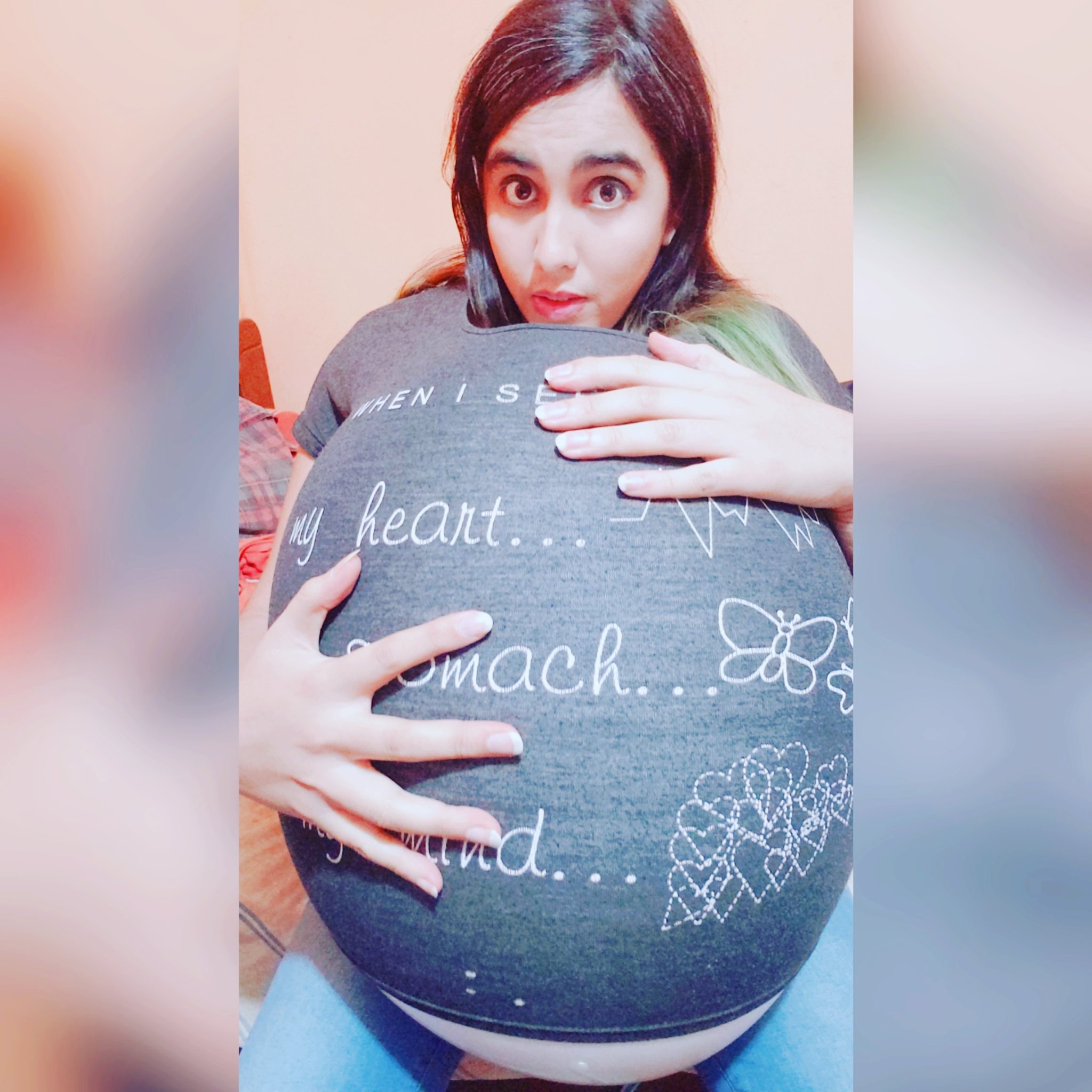 Ladies Balloon Belly