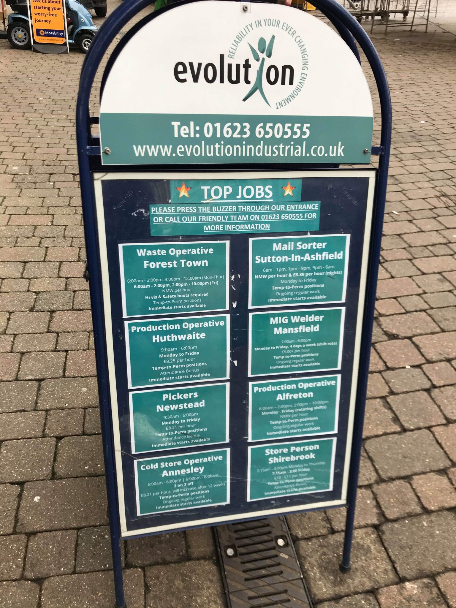 Evolution Recruit on Twitter: "With a new year, comes new opportunities🎊 Take a look at our most ...