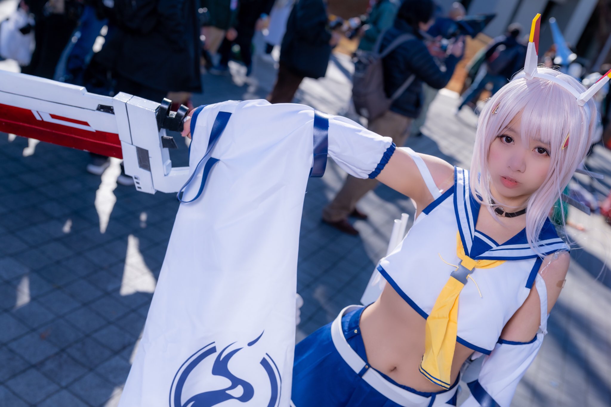 菌儿rikushi on Twitter: "c97 冬コミ1日目 綾波 アズールレーン イラスト：大月先生@dayuehongye 1，2枚目：めぐめぐさん @megtan_cos 3枚目 ...