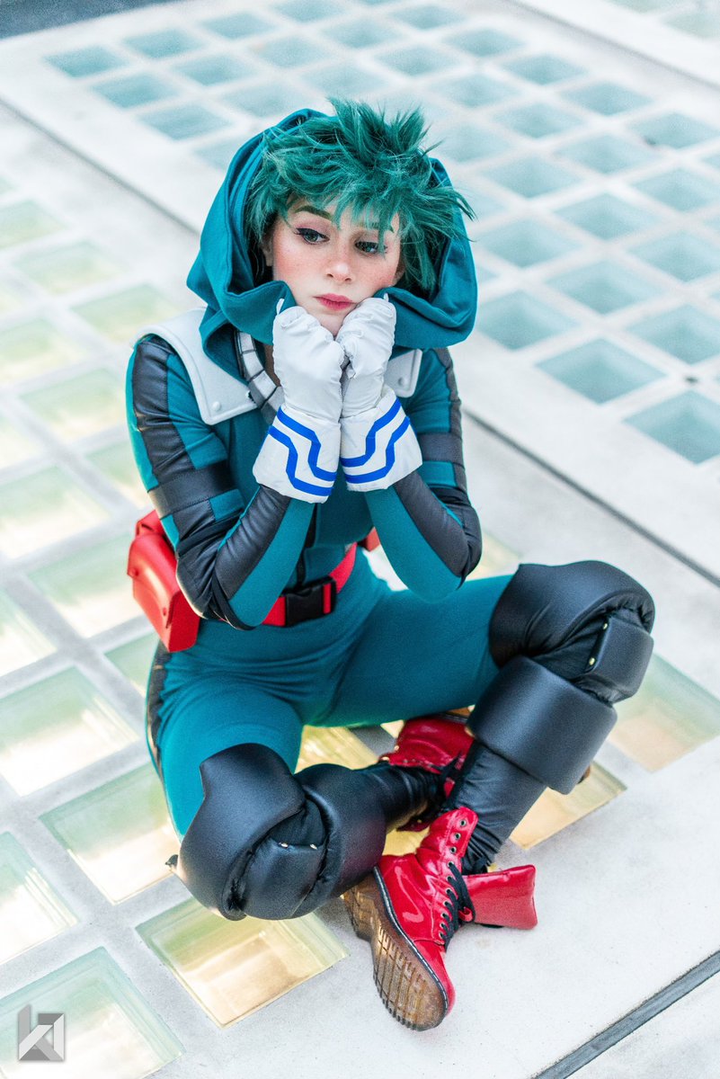 Girl Deku Cosplay