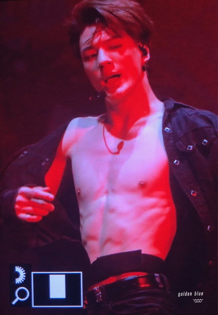 jeno pics 🤍 #Hot_Sauce on Twitter: