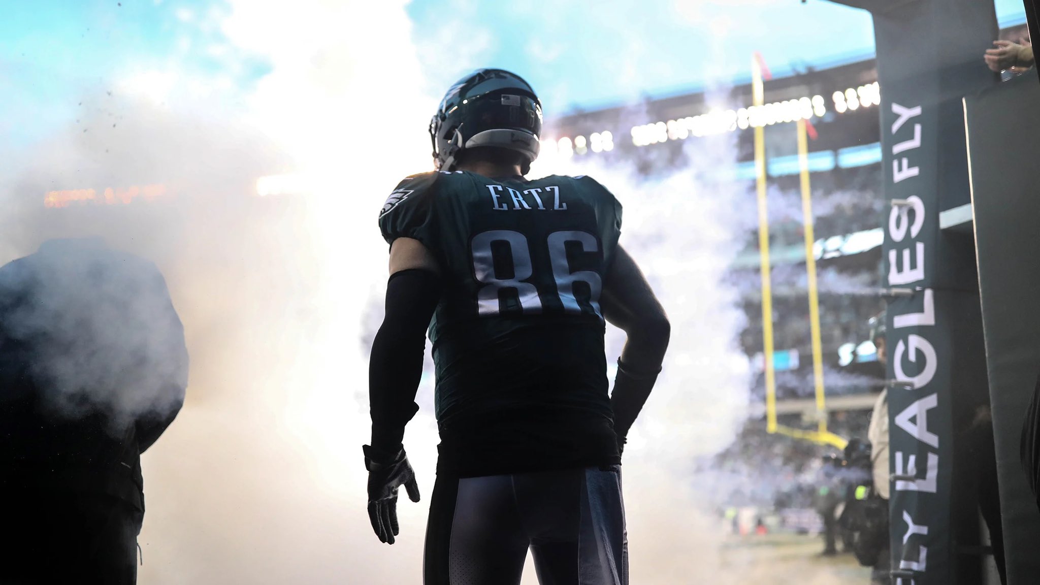 Zach Ertz Eagles Wallpaper