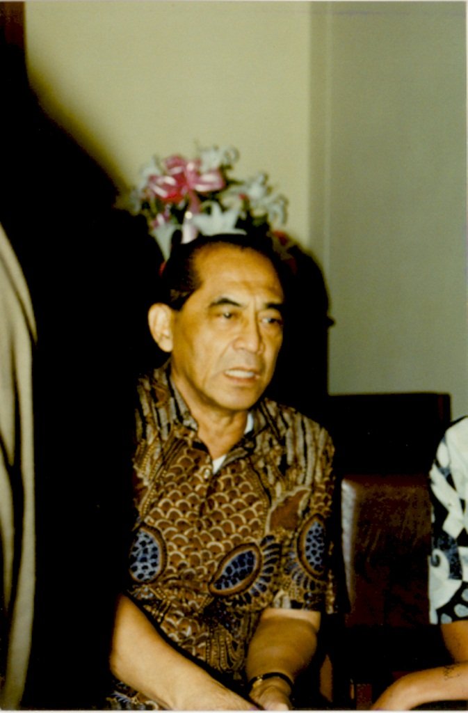 Thread by @alberTobing: 1. Bbrp akun masalahin konpres @LBH_Jakarta ...