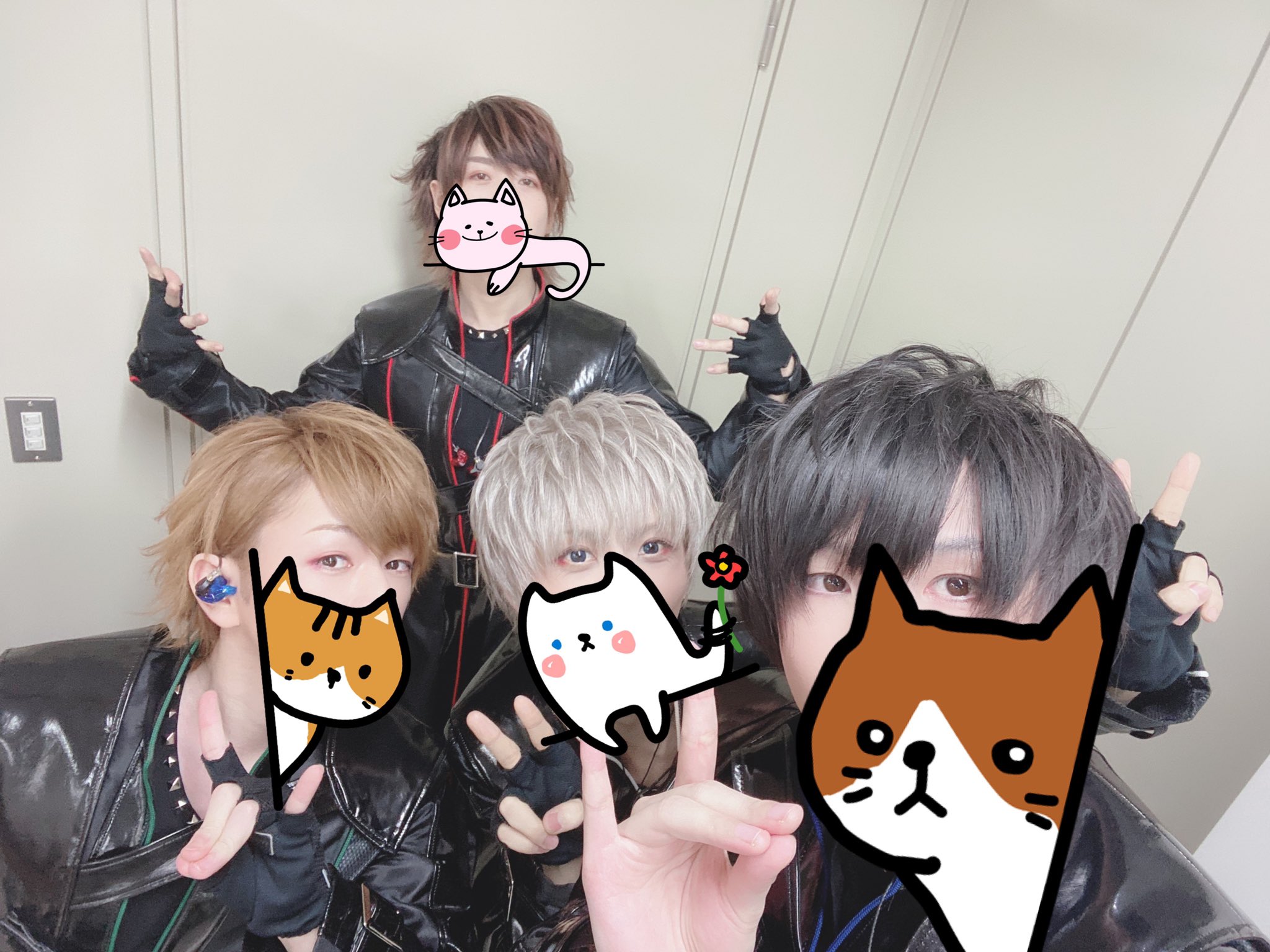 まふまふ@12/25『世会色ユニバース』 on X: まふまふ@12/25『世会色ユニバース』 on X: