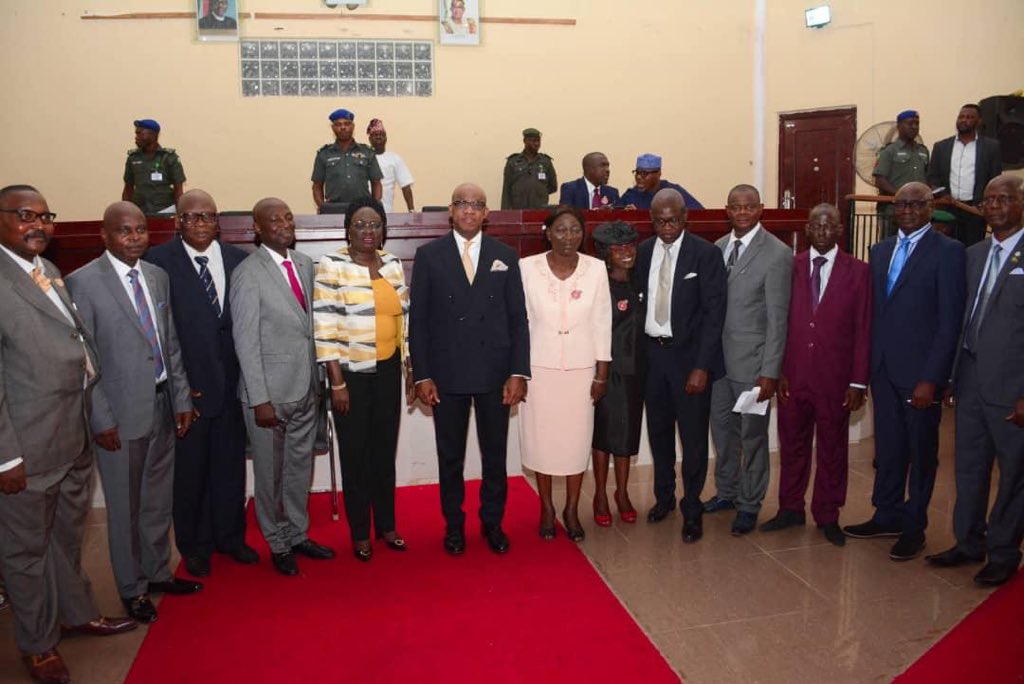 Ogun State Government - OGSG on Twitter: "Speaking at the swearing-in of eight newly appointed ...